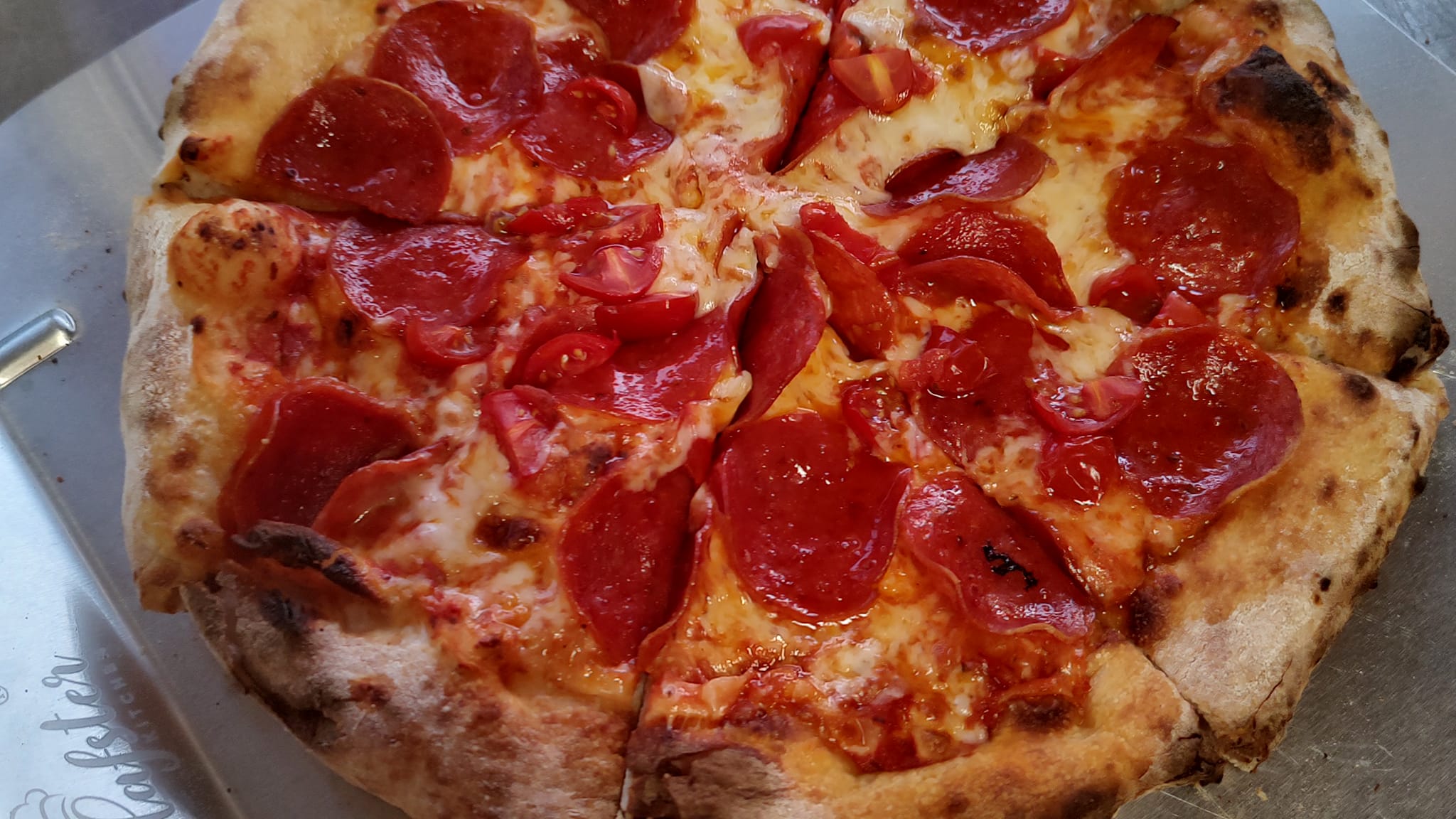 Red Cedar Pizza | Food Truck – Roughtail Brewing Company